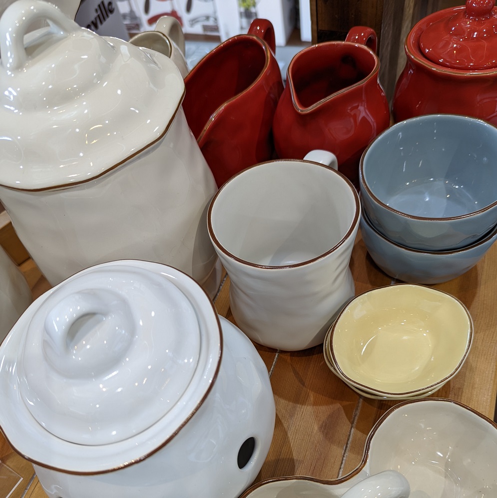 Kitchenware - Kara's Kitchenware | Old Mill District | Bend, Oregon